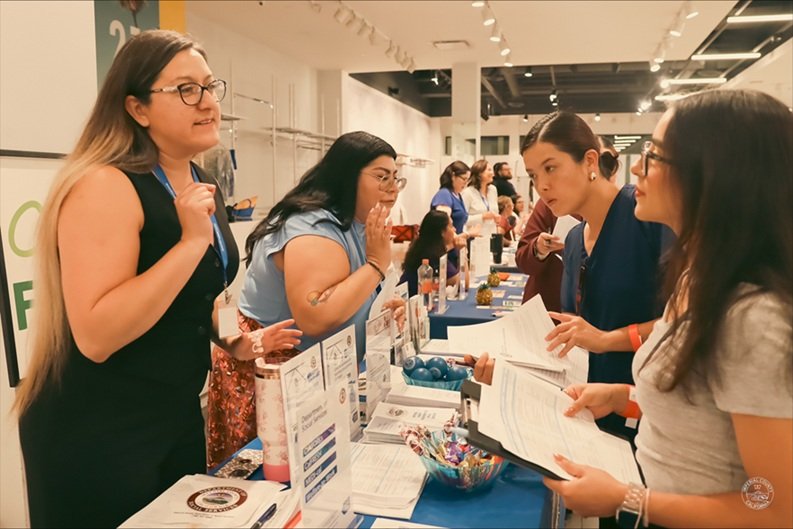 Desert Region Career Expo Draws Hundreds to Imperial Valley Mall ...