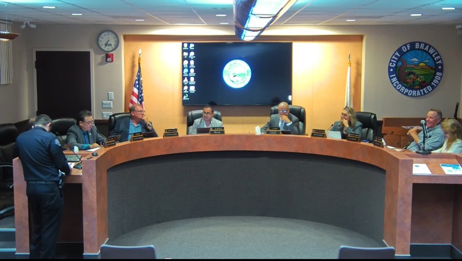 Brawley Council Advances Ordinances on Shopping Carts And Public ...